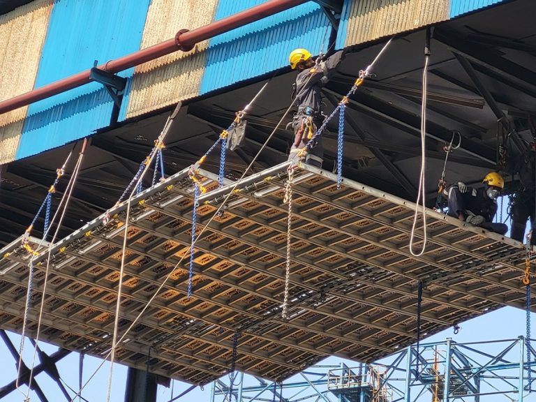 WEB Deck® Safety Decking System for Work at Height